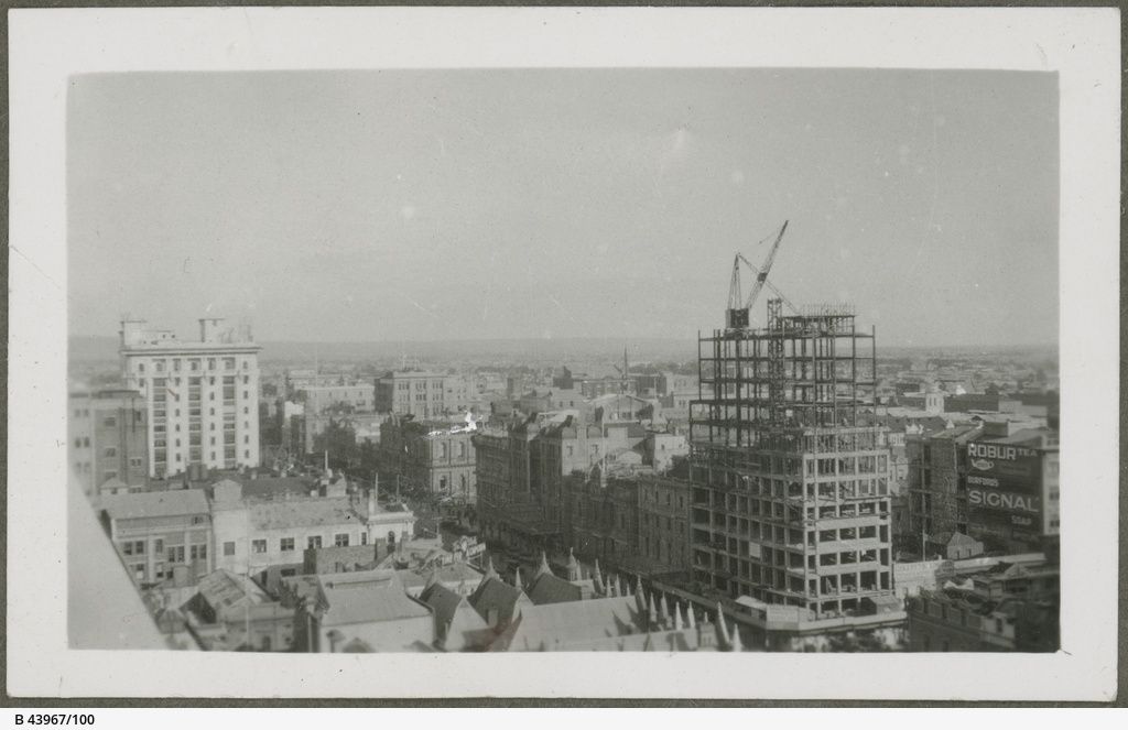 Construction of the CML Building - History Hub