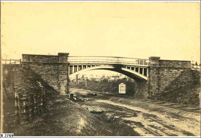 The Overway Bridge is constructed - History Hub